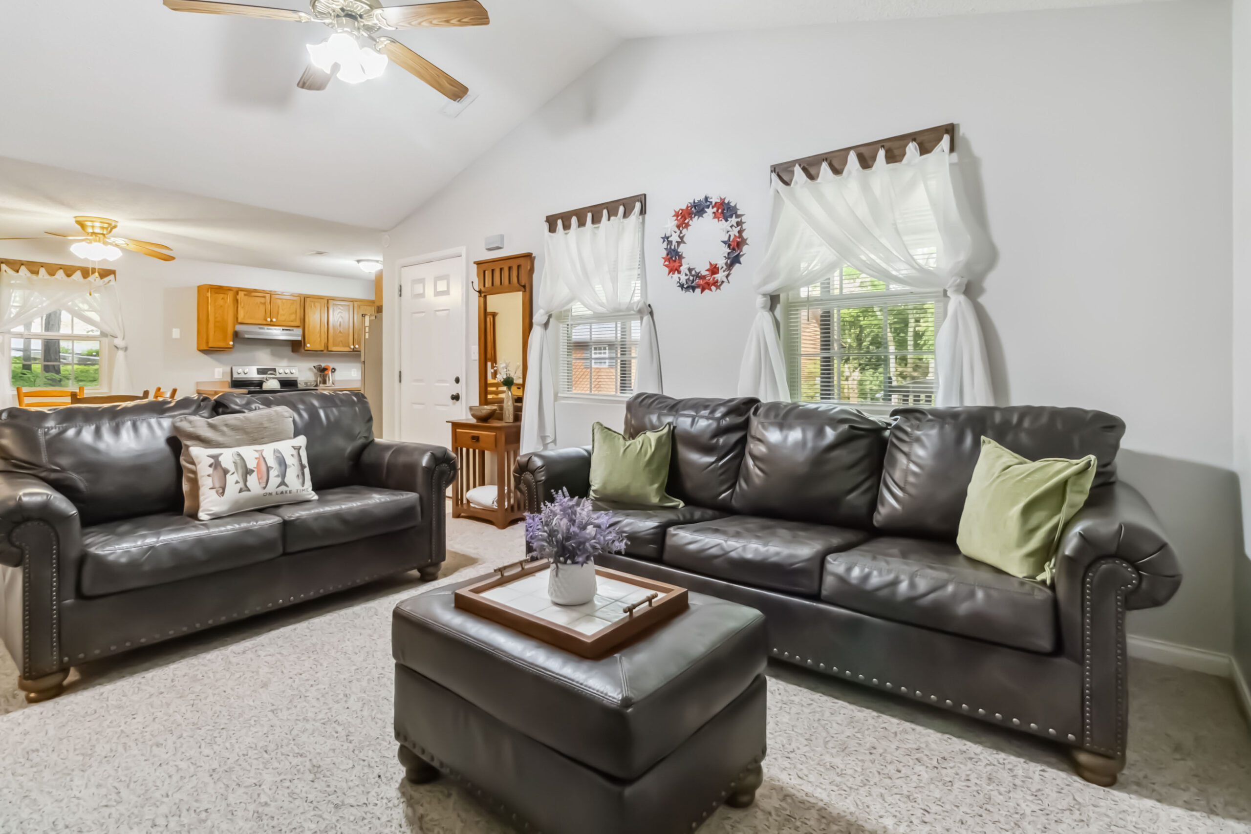 Stay Awhile Cottage (55C) - Lake Cumberland Resort