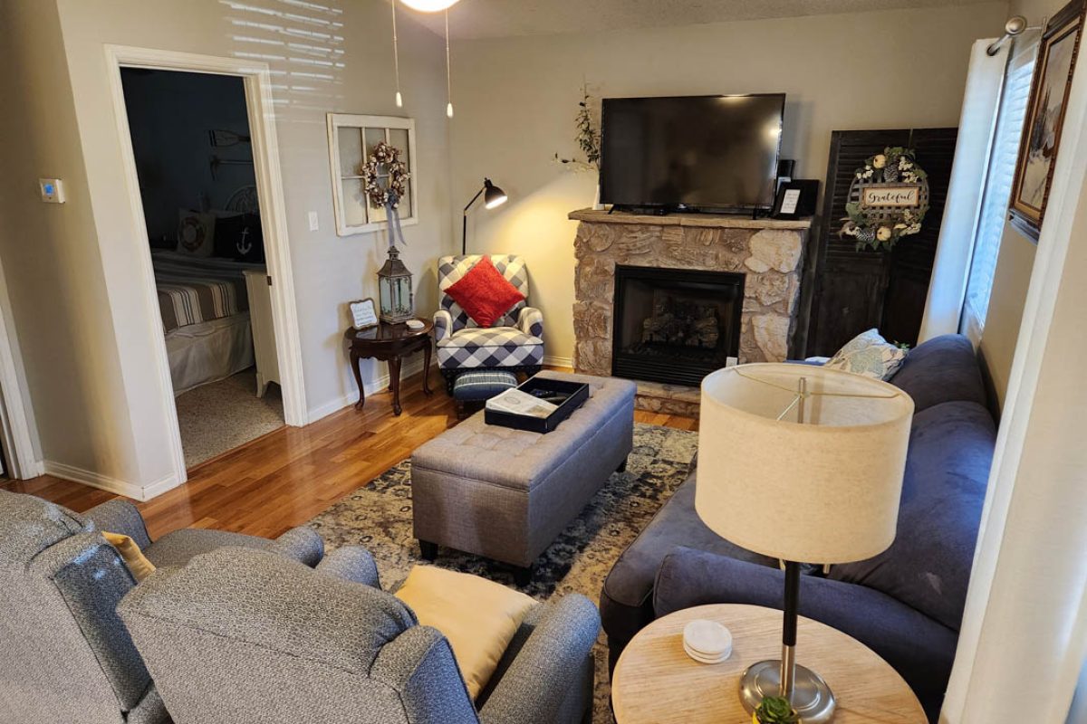 Relax Inn (56C) Fun, Lake Cumberland, Pickleball, Pool - Lake ...